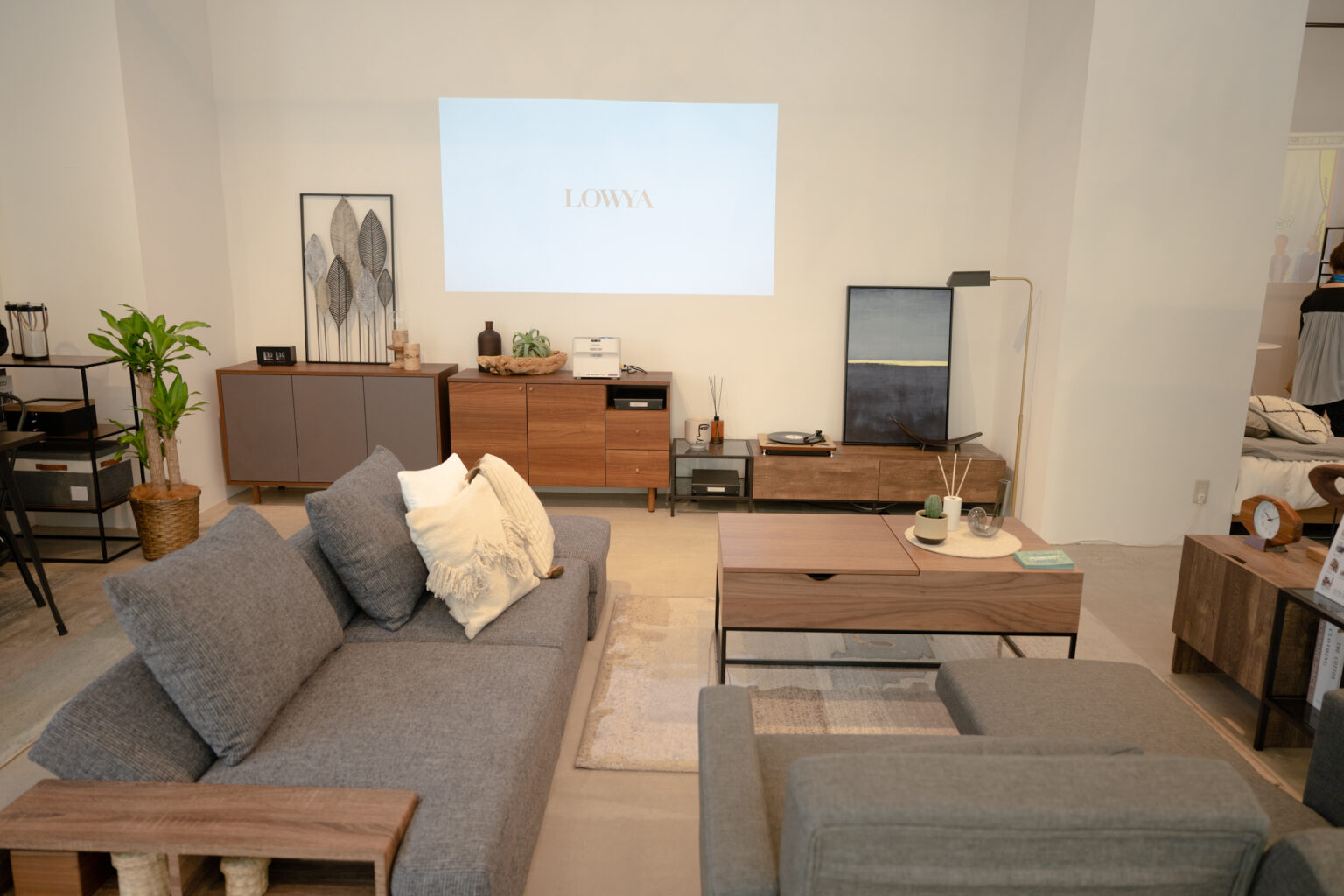 LOWYA POP UP in渋谷：見て触って相談できる！期間限定イベントをレポート（608 HOME PARTY） | onesuite