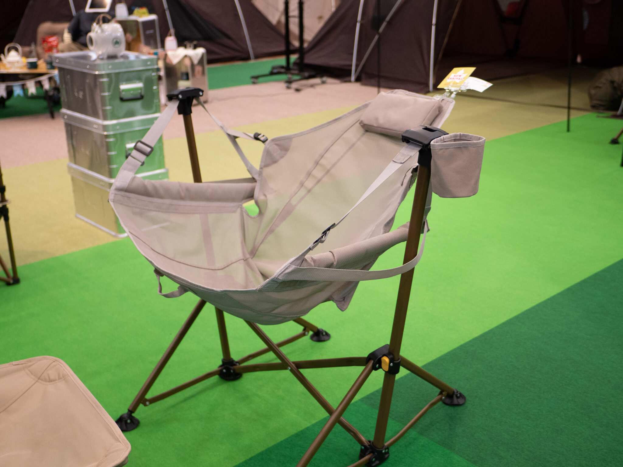 2024 THE LOGOS SHOW：来年発売予定のアウトドア新製品を一足先に体験レポート - onesuite