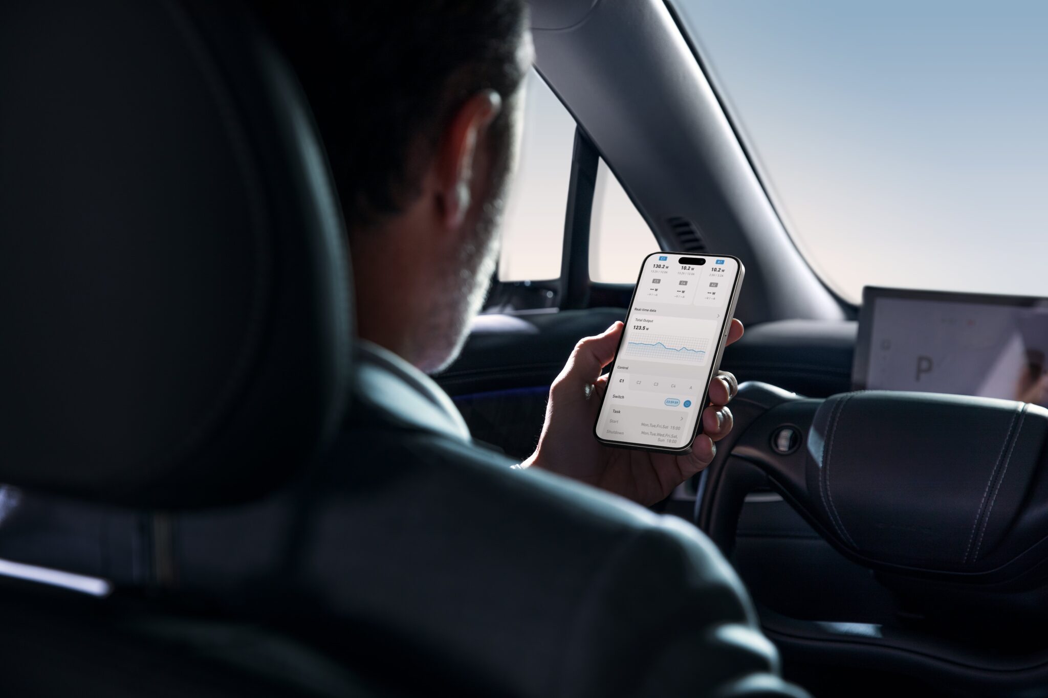 Ankerから6ポートかつ200W出力ができる充電器「Anker Prime Charger (200W, 6 Ports, GaN)」と「Anker Prime Charger (250W ...